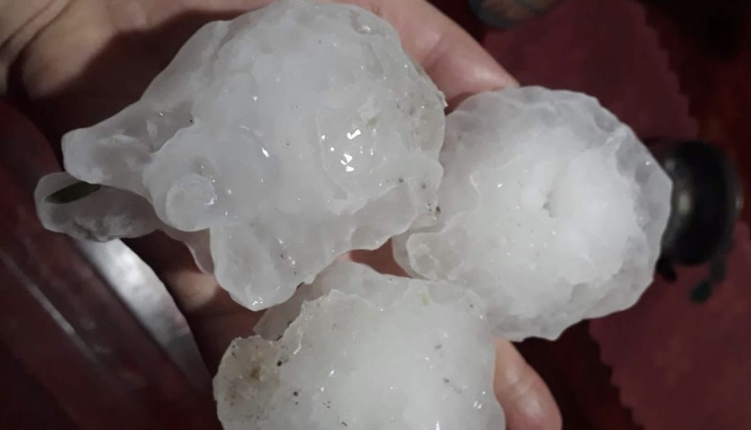 Granizo gigante causa estragos em cidades do Sul do país